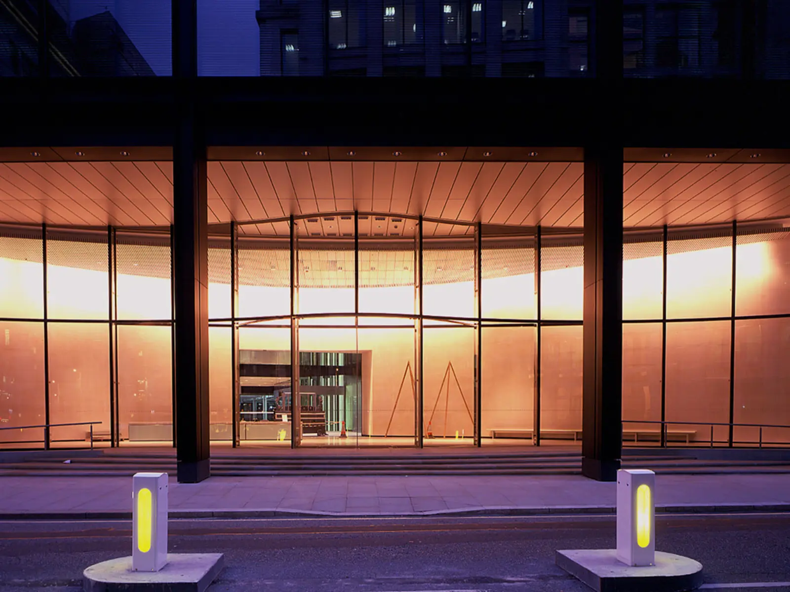 Oversized Curved Glass Linear Sliding Doors Case Study: Linear Sliding ...