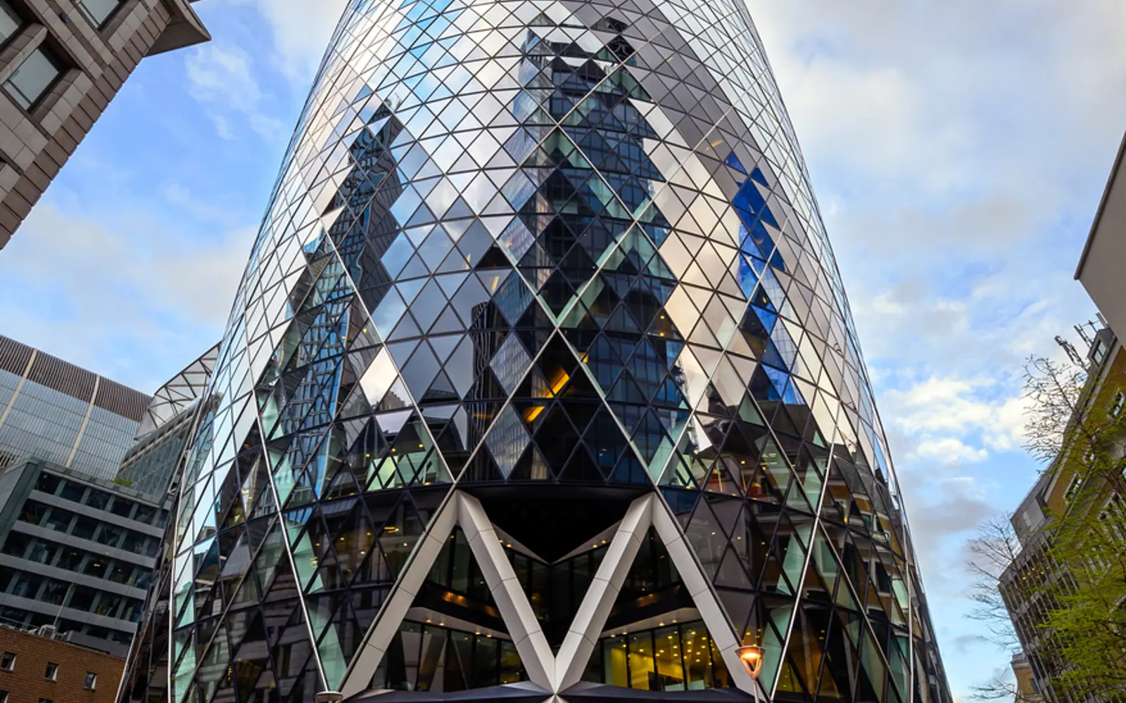 Before You Choose a Glass Entrance, Read This