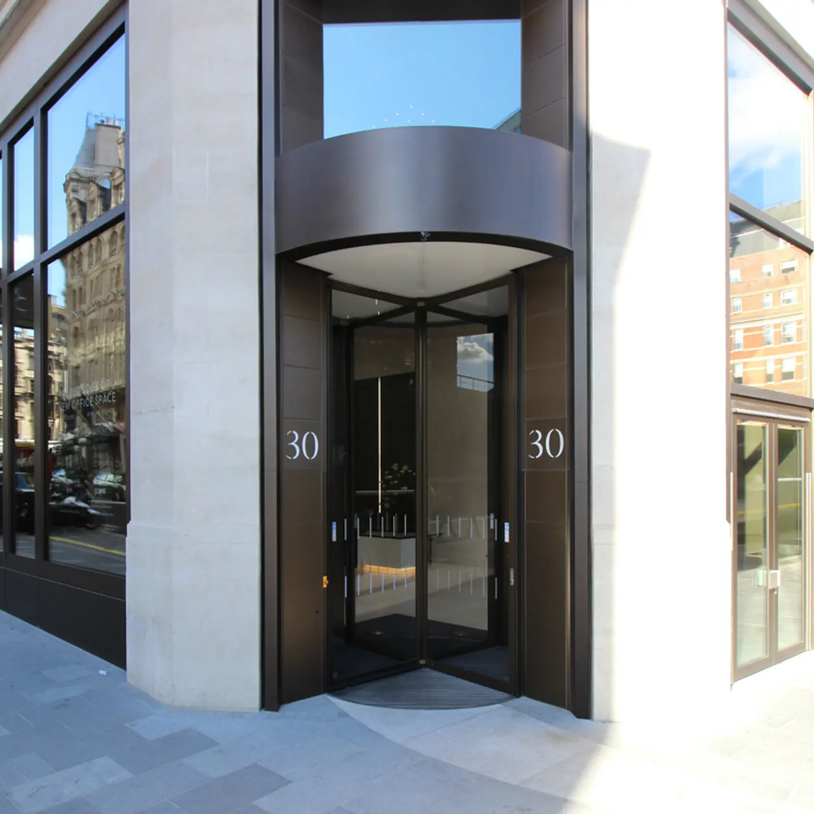 Revolving Doors Case Study: Revolving Doors for 30 Leicester Square, London