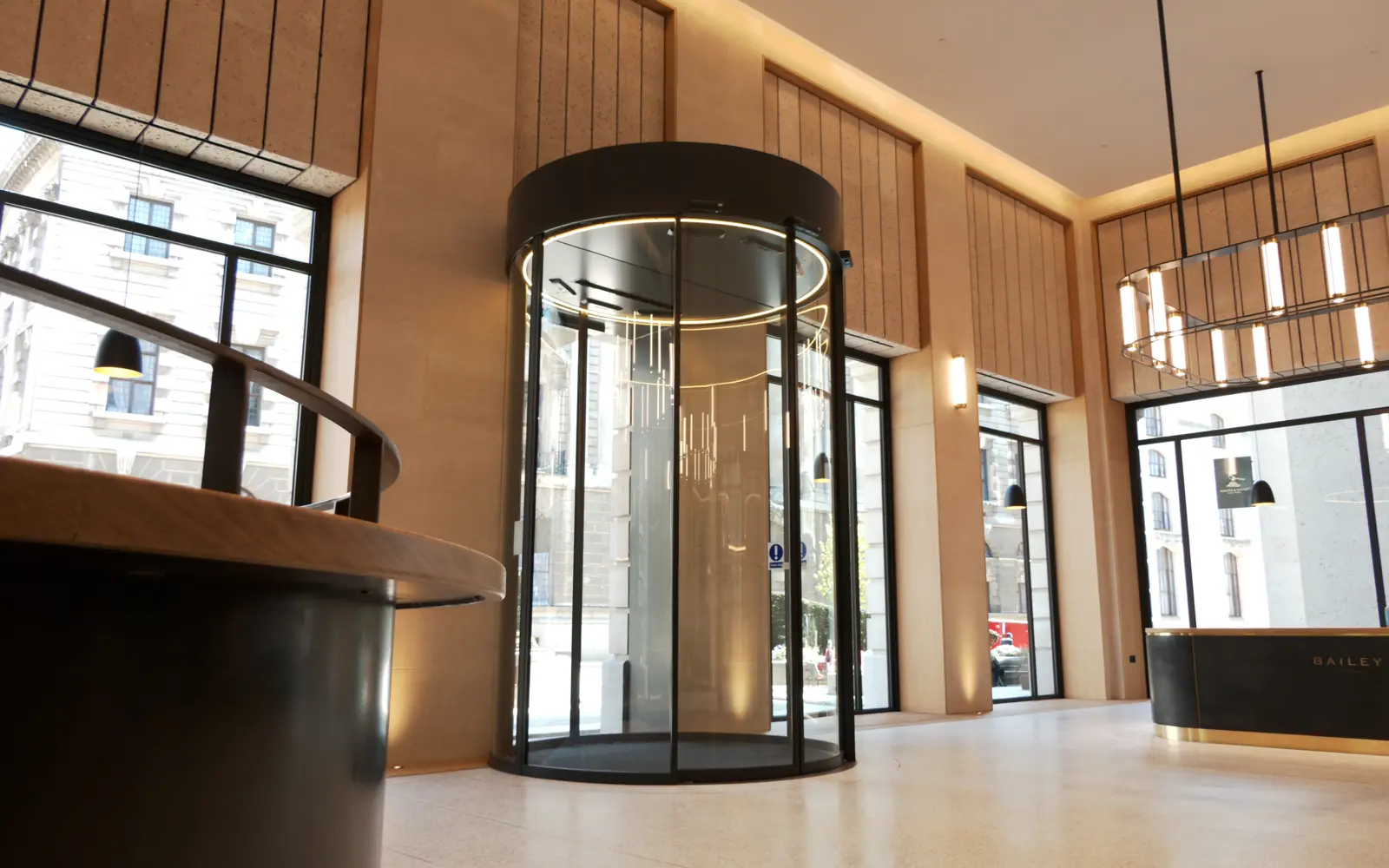 The Rise of Glass Entrances in Modern Architecture: A Gateway to Innovation